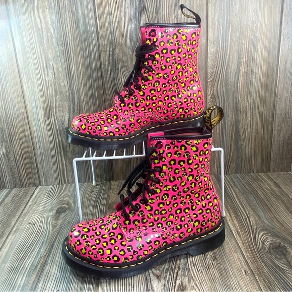 Dr. Martens | Shoes | Dr Martens Pink Leopard Print Womens Size 7 ...